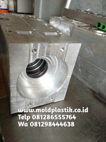 Proses Penggunaan Molding Injection – PT Sinergi Multi Talenta | Jasa ...